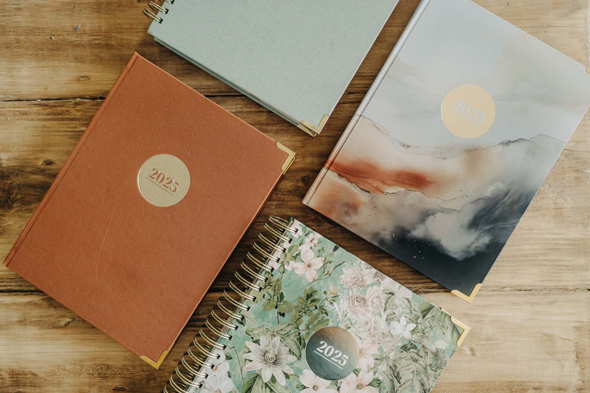 Planner for Moms + Business Creatives – Capture The Chaos